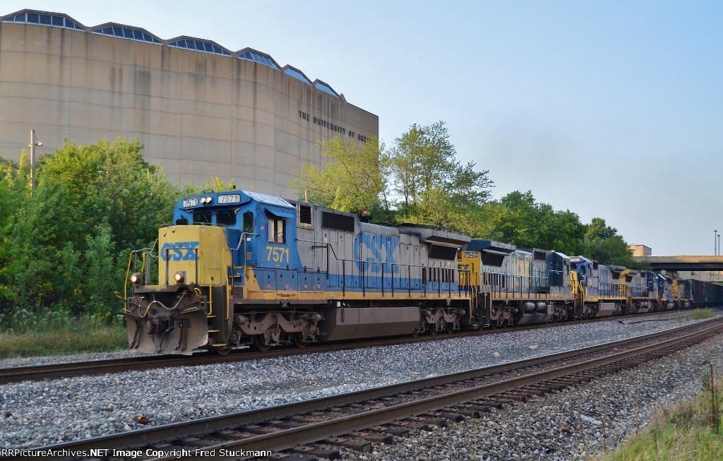 CSX 7571 leads east.